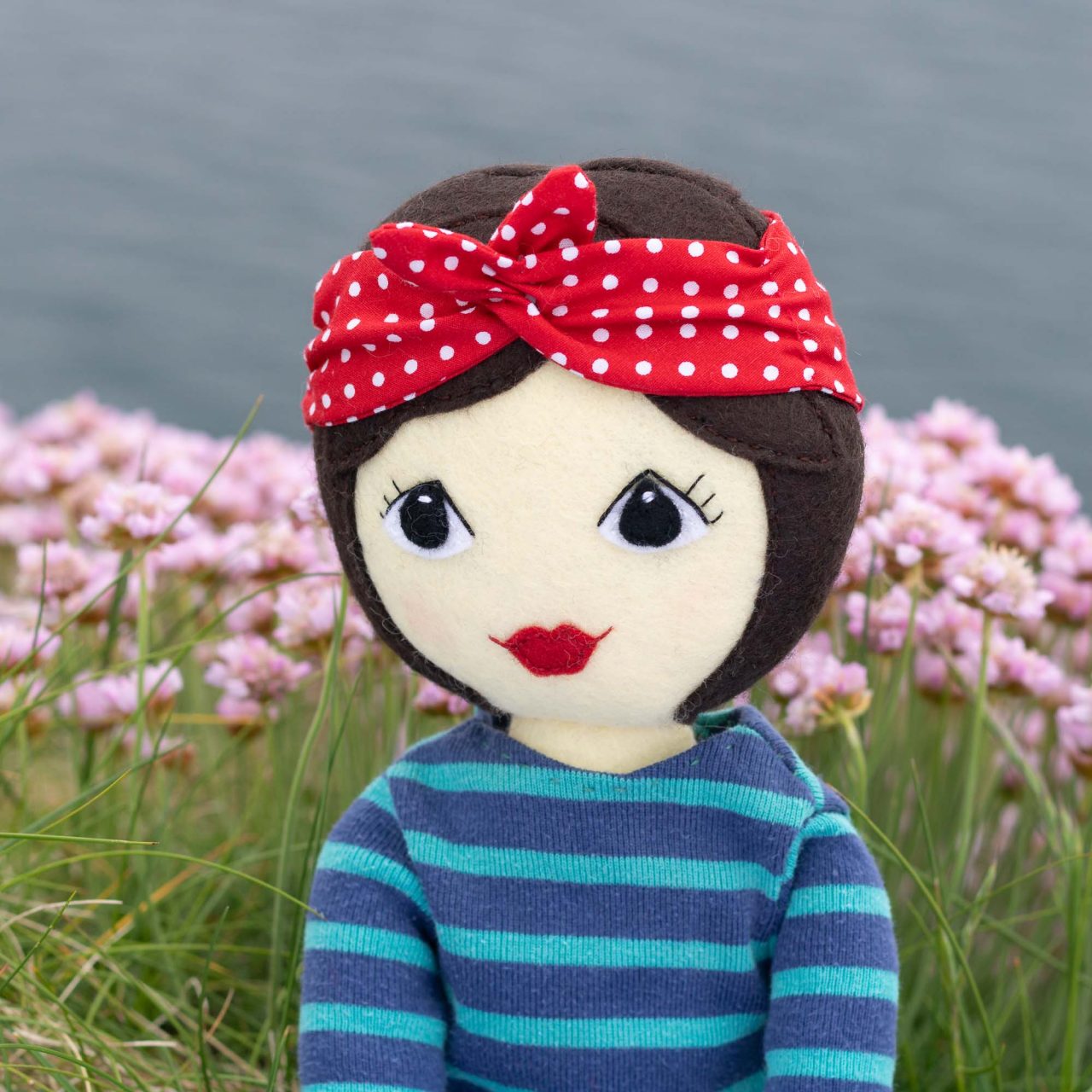 Going to See the Sea Pinks | Tilly & Puffin