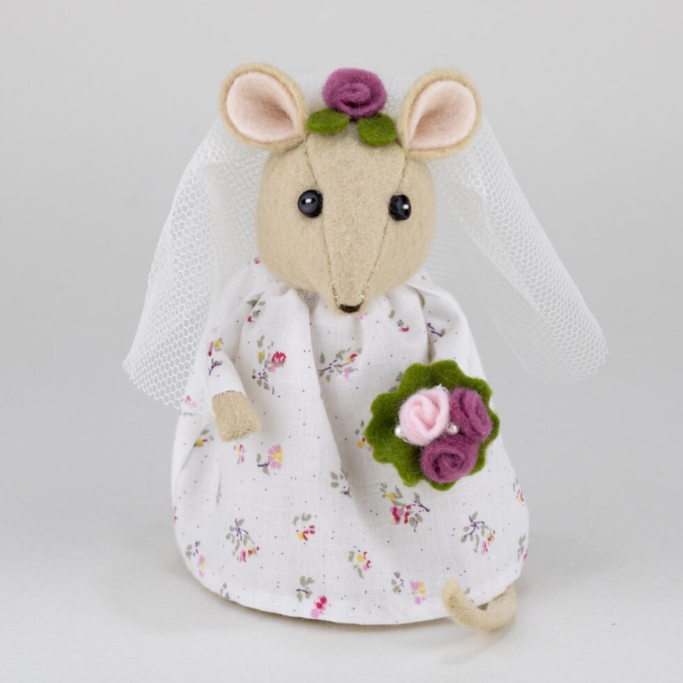 Wedding Mice Sewing Pattern | Tilly & Puffin